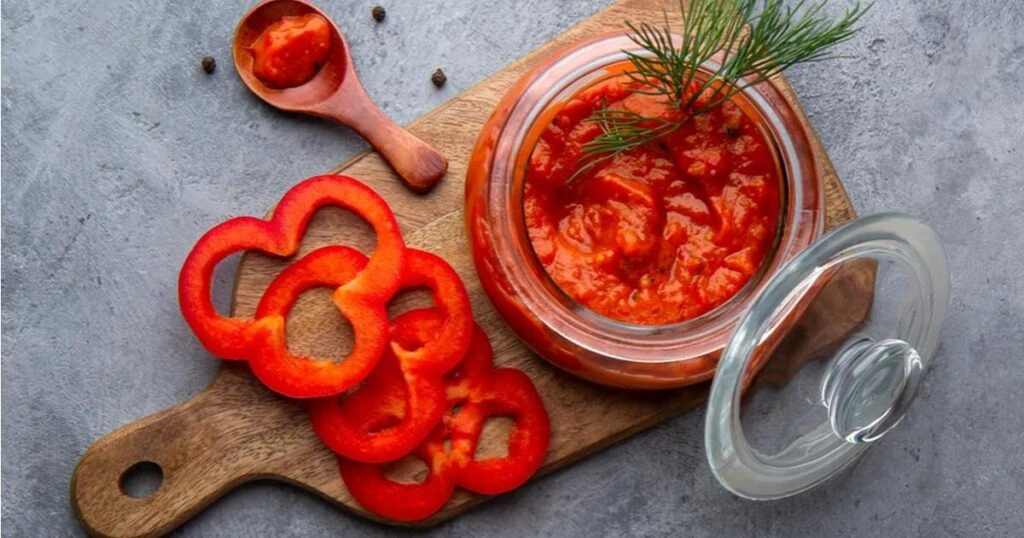 Lutenitsa balkan sosu nedir? Orjinal lutenitsa sosu nasıl yapılır ...