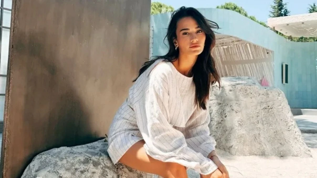 Survivor Murat Ceylan’ın sevgilisi Sude Zülal Güler Dominik adasında mı ...