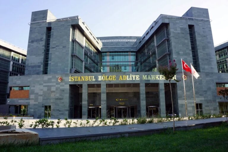Merve Uslu kimdir, kaç yaşında? Merve Uslu gözaltına mı alındı? » Mavi ...
