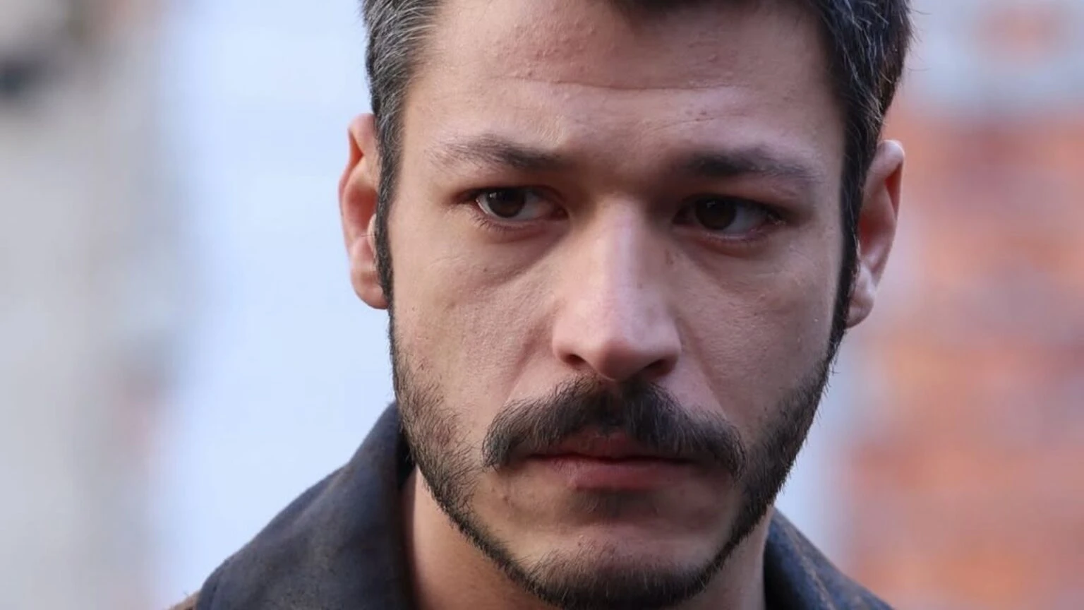 Ünlü oyuncu Kubilay Aka kimdir? Kubilay Aka kaç yaşında, kiminle ...