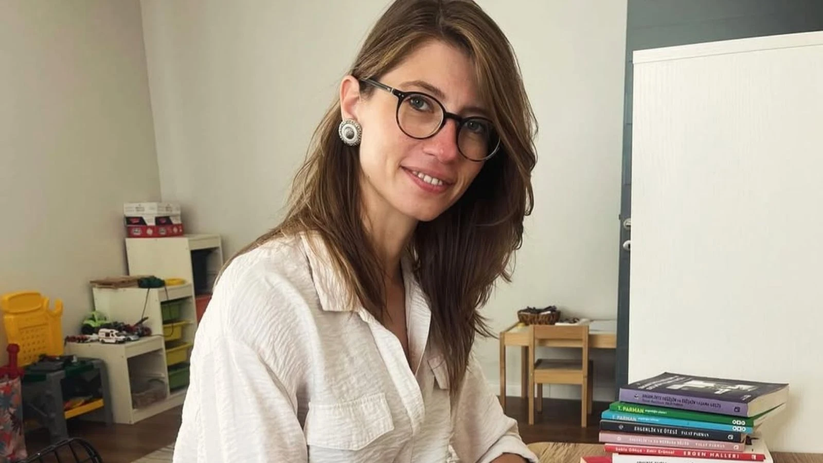 Mehmet Aslantuğ’ un sevgilisi Canan Şahin kimdir? Kaç yaşında ve ...