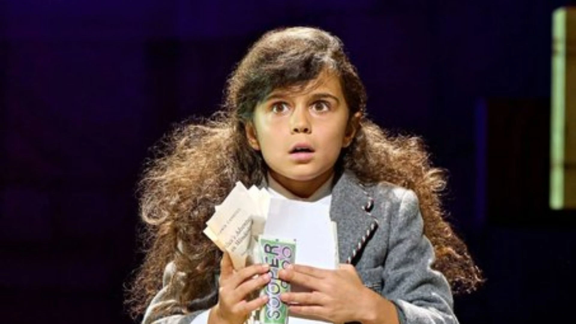 HBO’nun Harry Potter dizisinde Hermione rolündeki Arabella Stanton ...