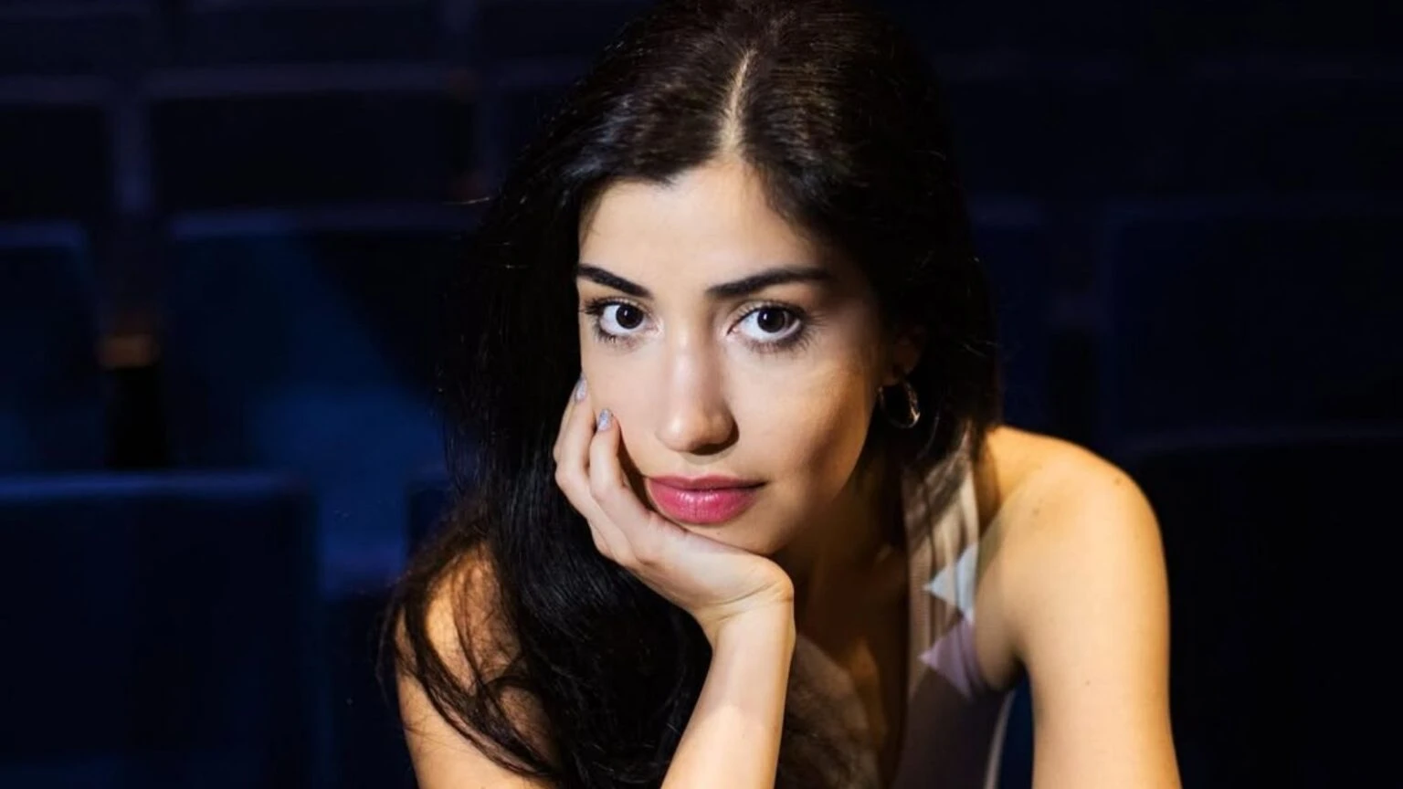 Ayşe Kırca kimdir, kimin kızı? Levent kırca ile akrabalığı nedir ...