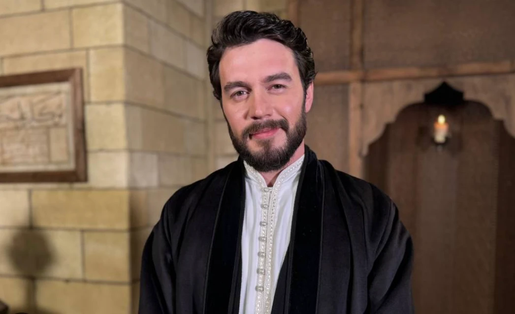 Vefa Sultan dizisinin Muslihuddin Mustafa’sı İsmail Ege Şaşmaz kimdir? Yaşı ve kariyeri merak ...