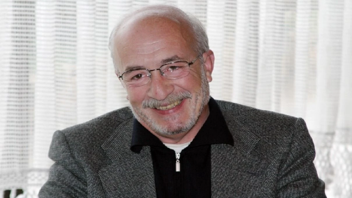 Kurtlar Vadisi’nin Ömer Baba’sı Emin Olcay kimdir kaç yaşında? Emin ...
