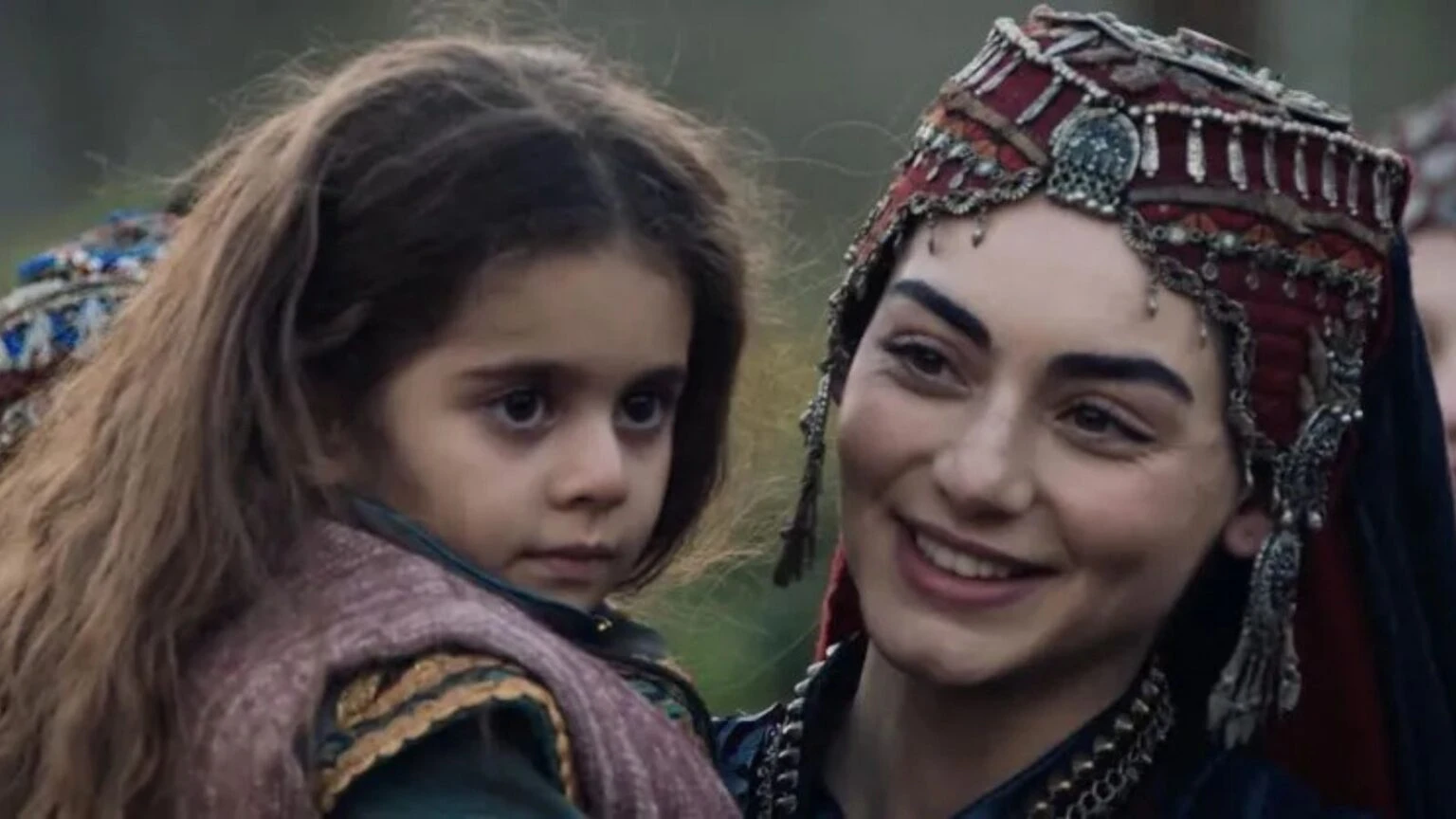 Kuruluş Osman Halime kimdir, Halime öldü mü yaşıyor mu? Sofia’nın ...