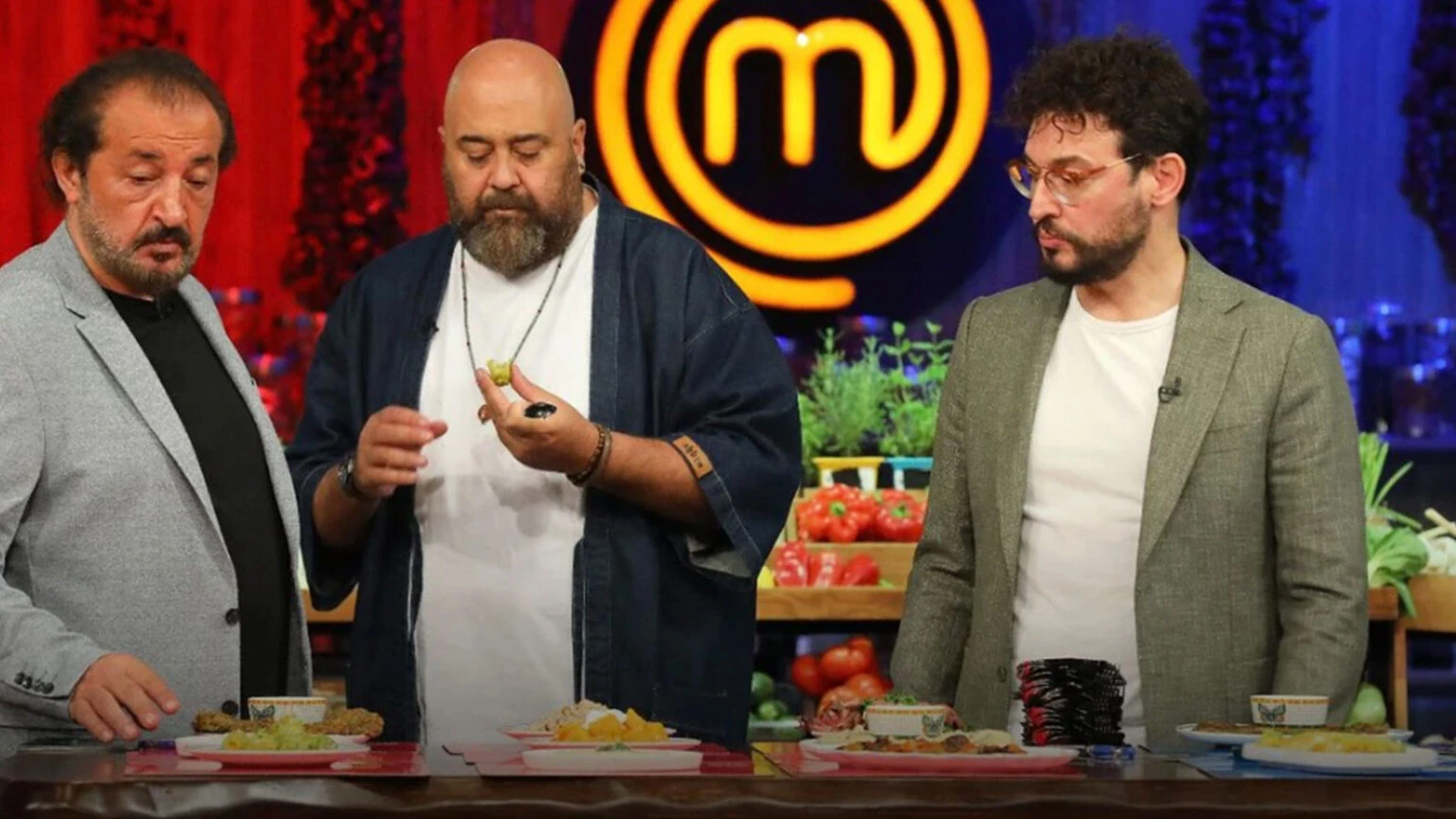 MasterChef 27 Ekim 2025 dokunulmazlık oyununu kim kazandı? MasterChef eleme adayları kim oldu ...