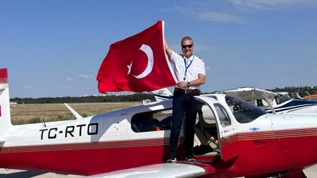 Pilot Mehmet Demirci’nin kazadan birkaç saat önceki paylaşımları ...