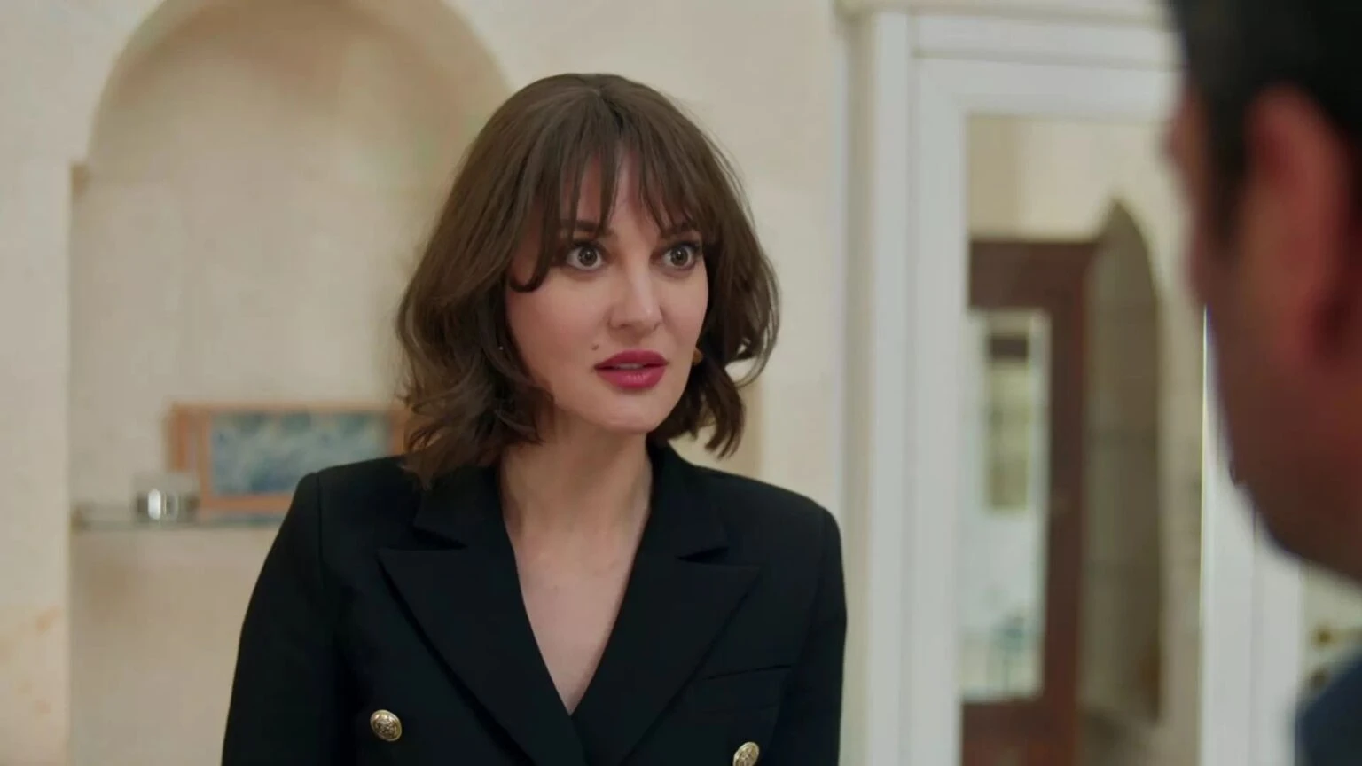 Uzak Şehir dizisinin Mine’si Mine Kılıç kimdir? Oyuncunun hayatı ve ...