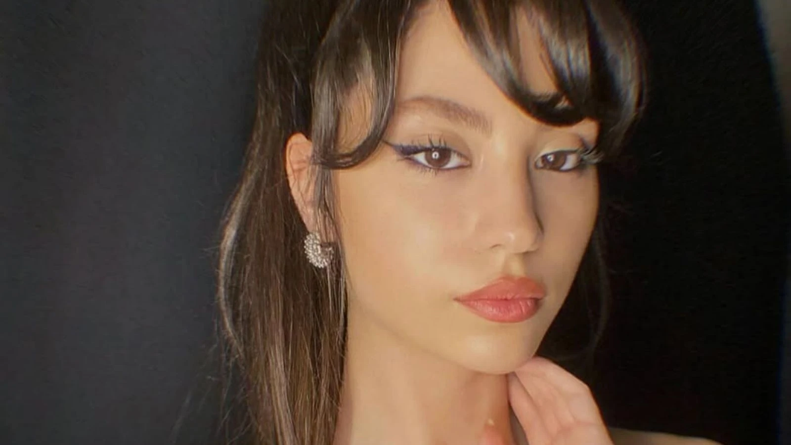 Sahipsizler dizisinin Duygu’su Nilsu Yılmaz kimdir? Oyuncunun yaşı ve sevgilisi merak edildi ...