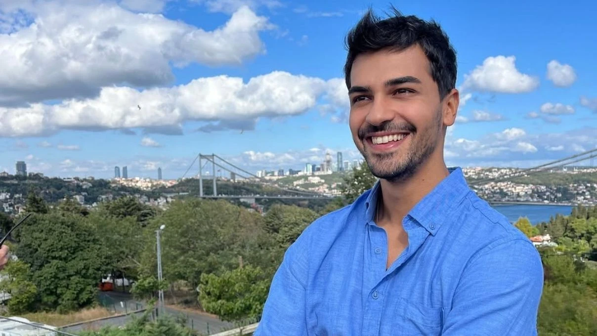 Oktay Ekinci kimdir kaç yaşında? Oktay Ekinci Yağmur Yüksel’le sevgili ...