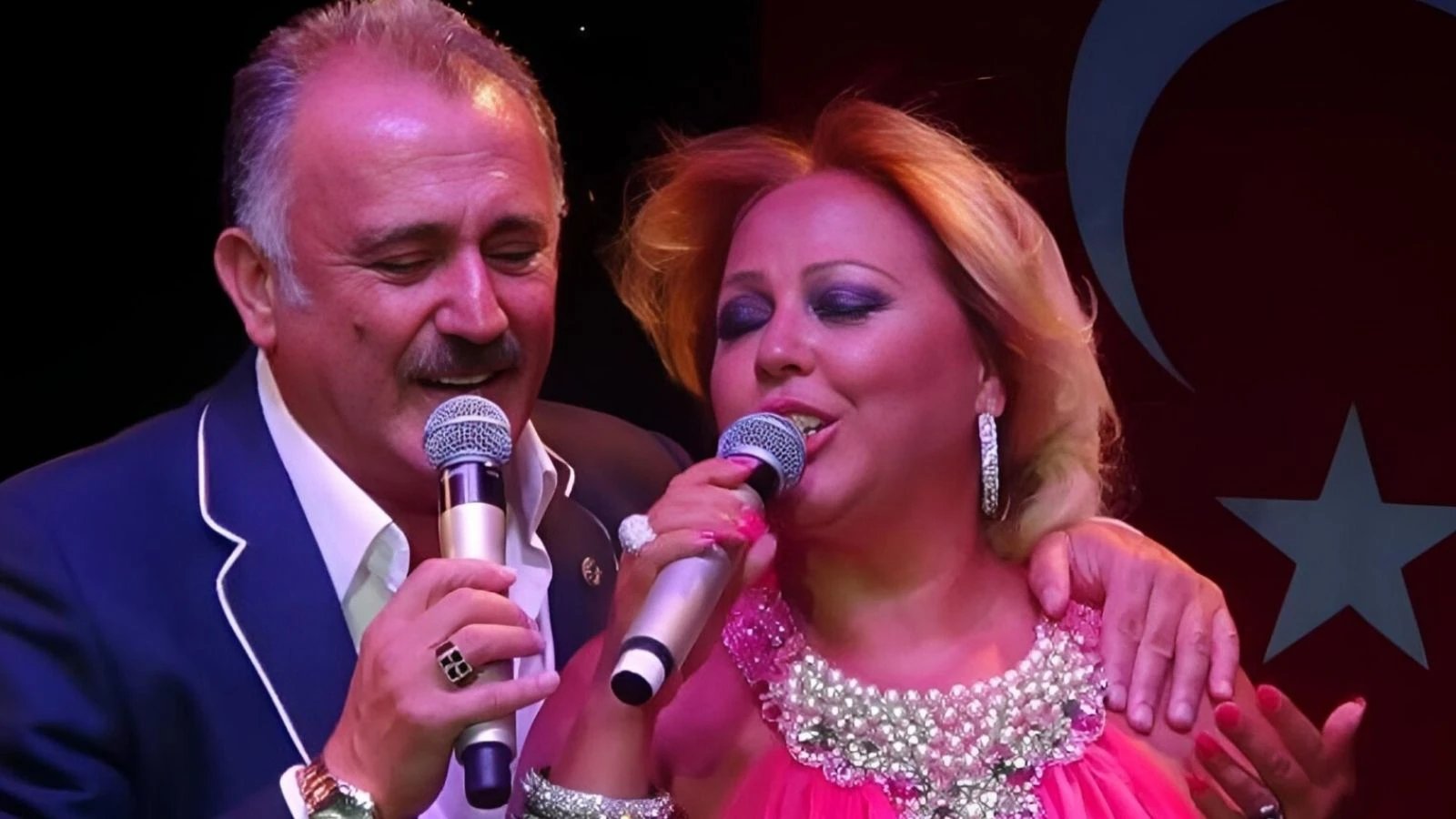 Safiye Soyman ve Faik Öztürk çifti Erciyes’te kar tatili yapıyor ...