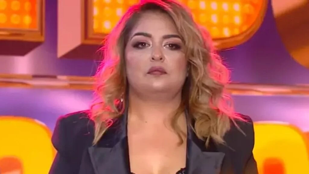 Şarkıcı Kader kimdir, kaç yaşında? Kader Çetintürk şu an ne yapıyor ...