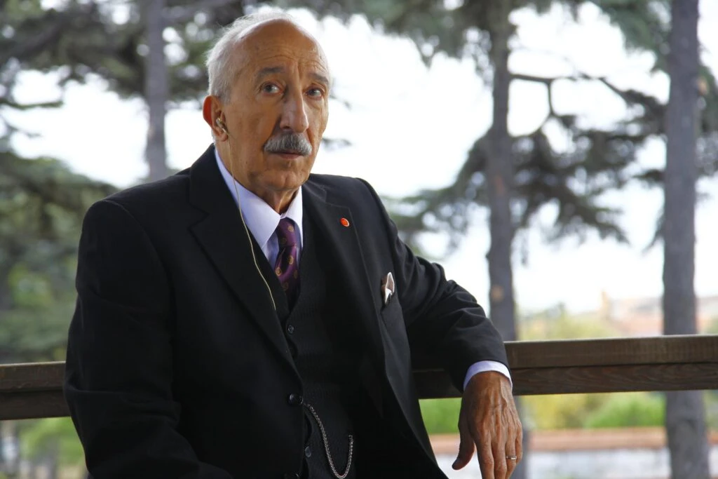 Üvey Baba dizisinin Halil’i Şemsi İnkaya ikinci kez İsmet İnönü olacak ...