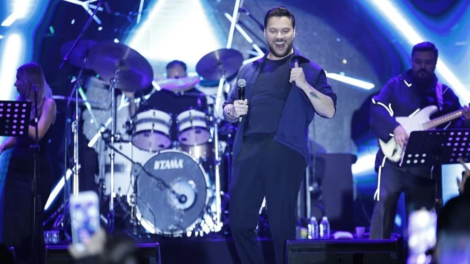 Sinan Akçıl kimdir nereli? Sinan Akçıl kaç yaşında? » Mavi Kadın