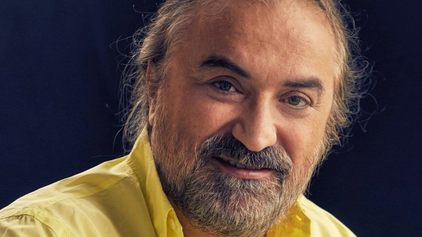 Volkan Konak nasıl meşhur oldu, ailesi kim? Volkan Konak şarkıları! » Mavi Kadın