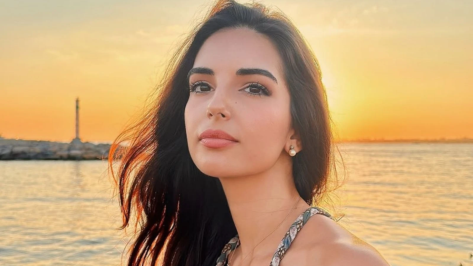 Hudutsuz Sevda dizisinin Esma’sı Yasemin Yazıcı kimdir? Oyuncunun yaşı ve sevgilisi merak edildi ...