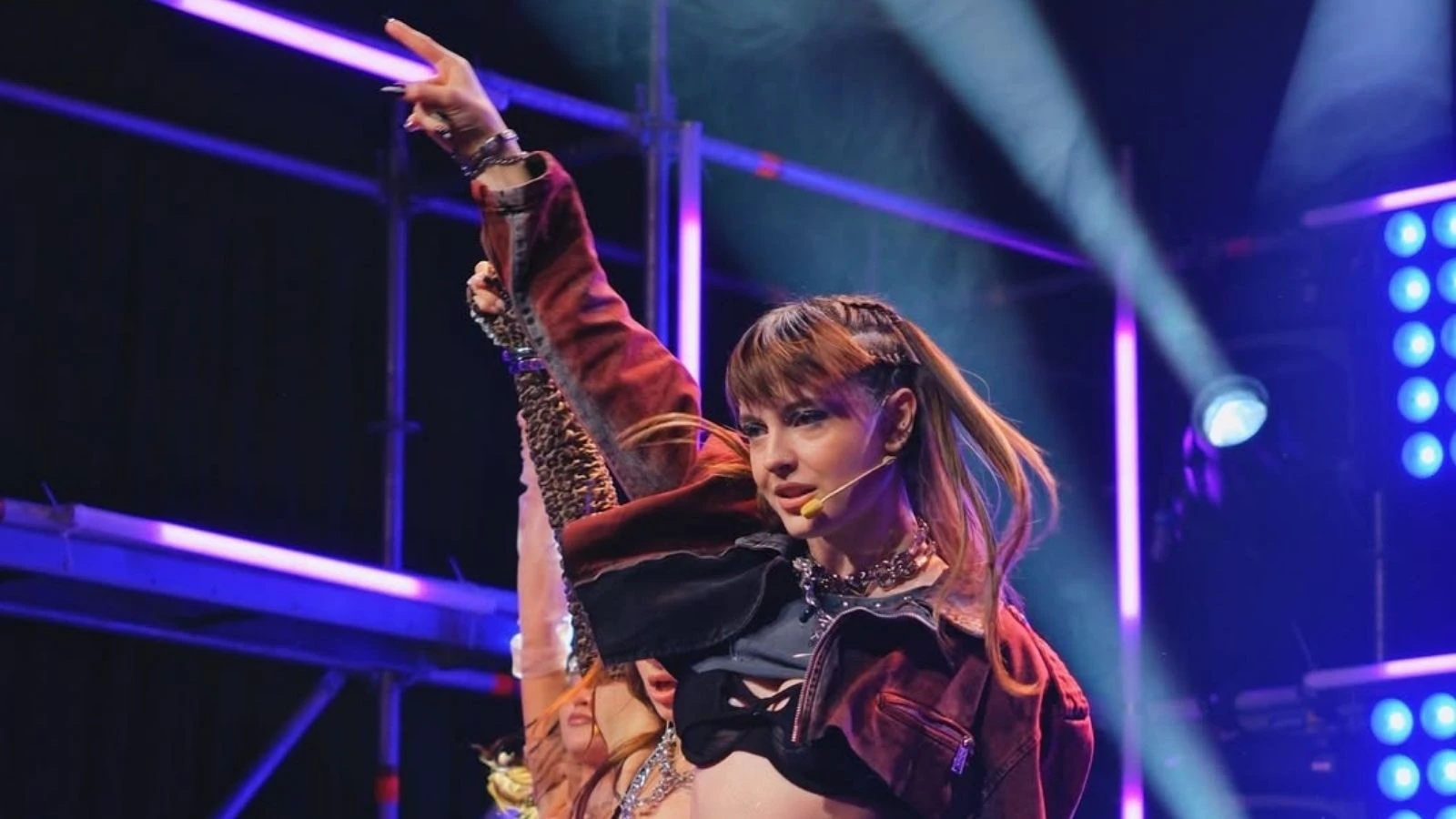 Manifest kız grubu üyelerinden Zeynep Sude Oktay kimdir? Yaşı ve ...