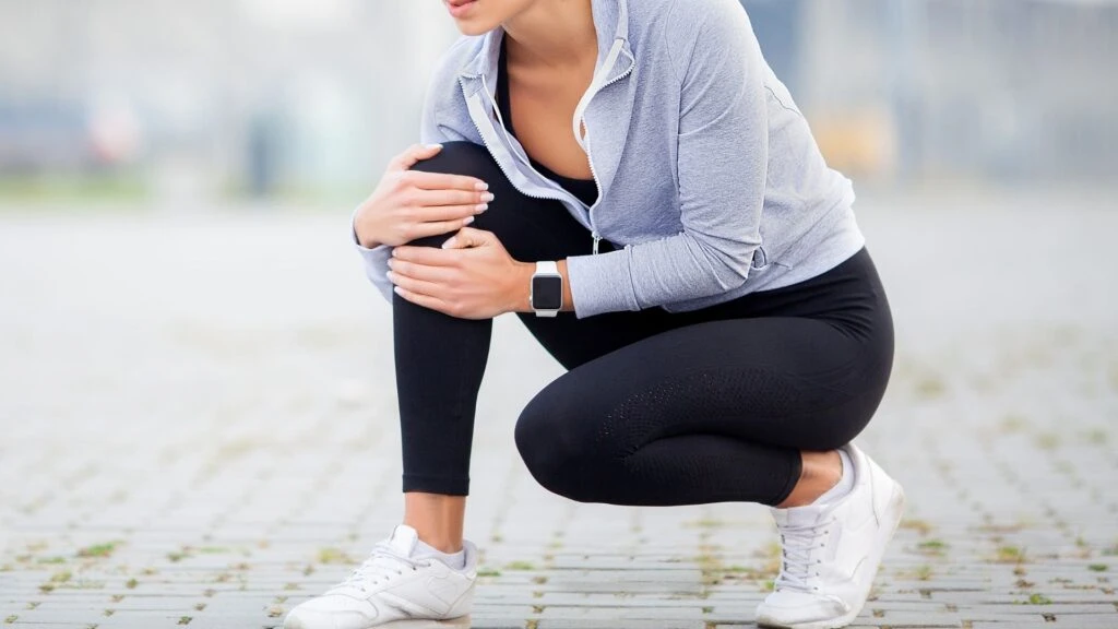 Adet döneminde bacak ağrısı neden olur, nasıl geçer? 6 kesin çözüm ...