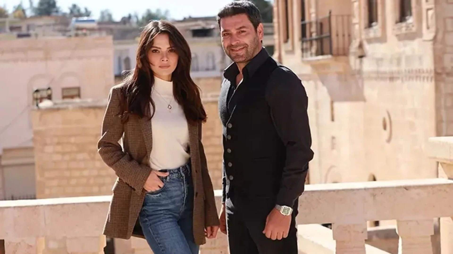 Uzak Şehir'e yeni bir isim dahil oluyor! Alya'nın annesi olarak gelecek ...