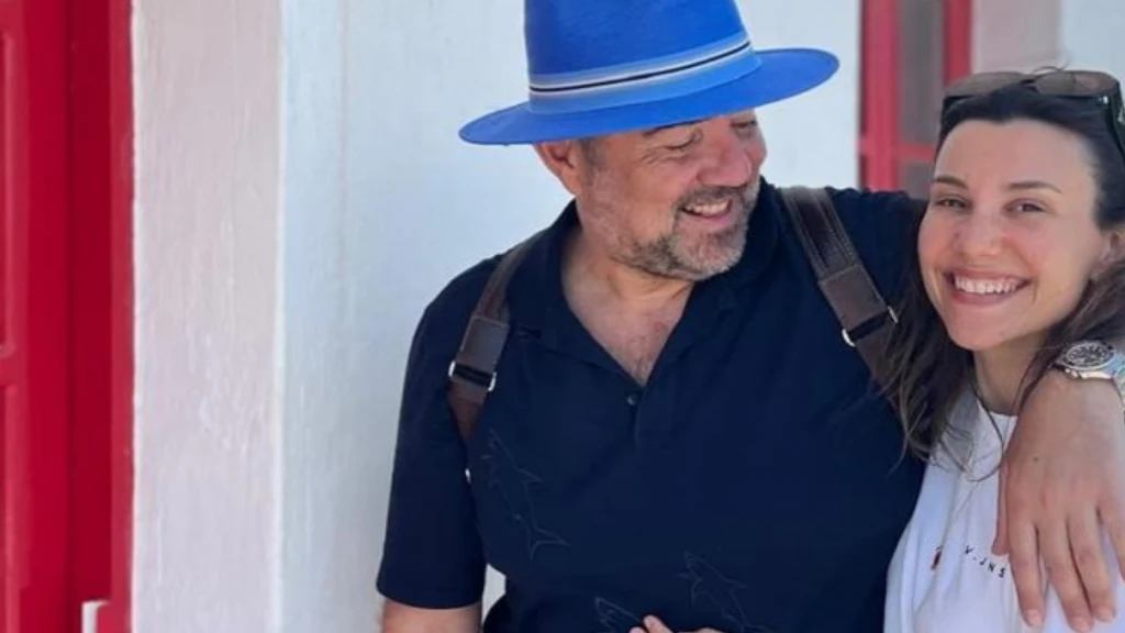 Ata Demirer uzun zamandır beraber olduğu sevgilisinin doğum gününü ...