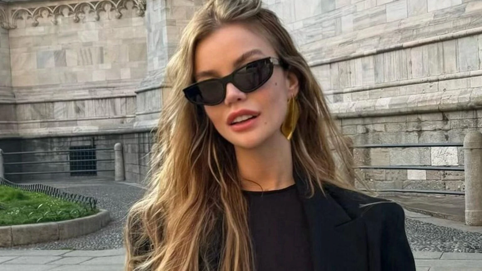 Can Yaman'la anılan Aslı Turanlı kimdir? Kaç yaşındadır? » Mavi Kadın