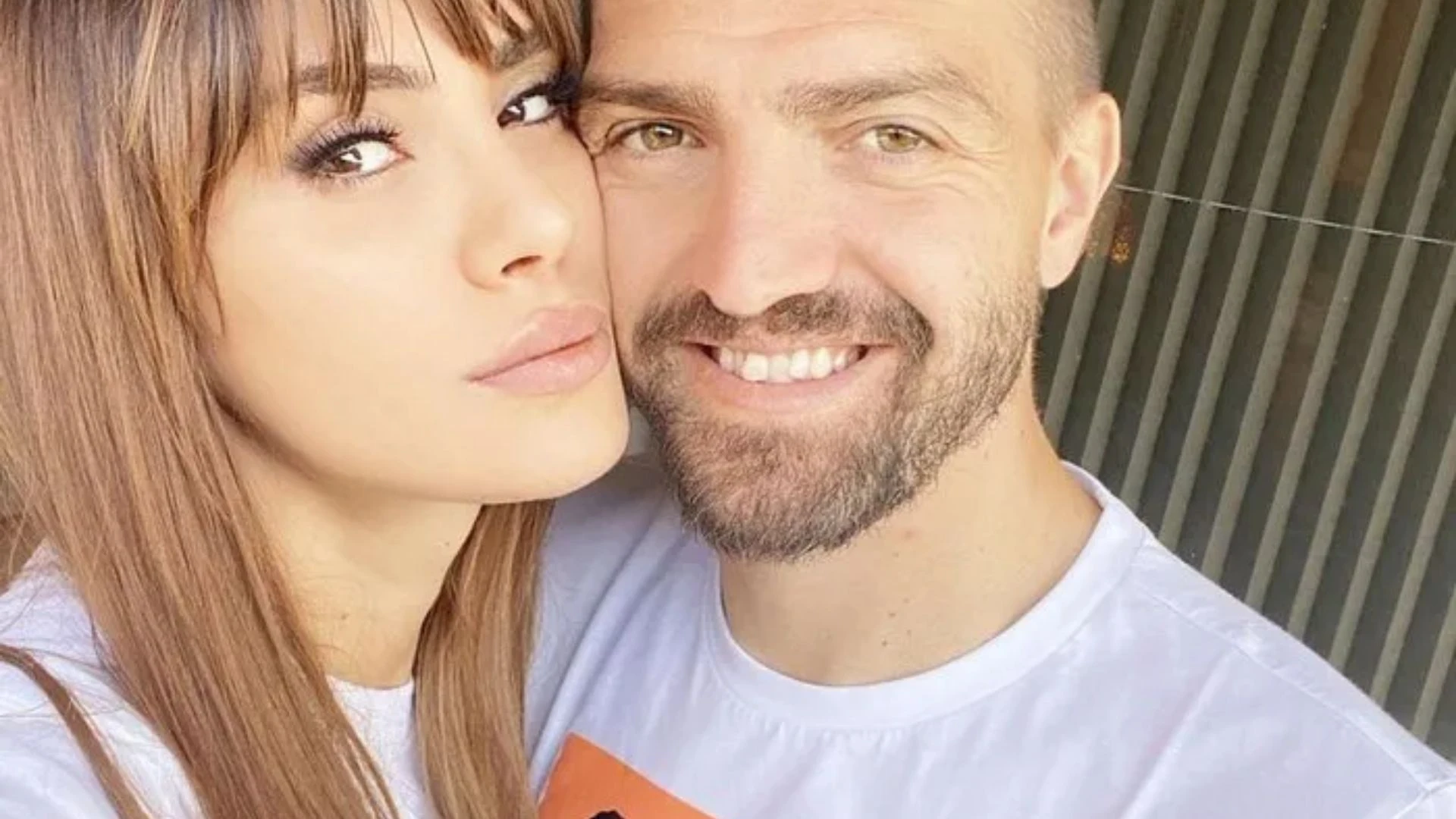 Caner Erkin hangi oyuncu ile evli? Caner Erkin ne kadar maaş alıyor? » Mavi Kadın