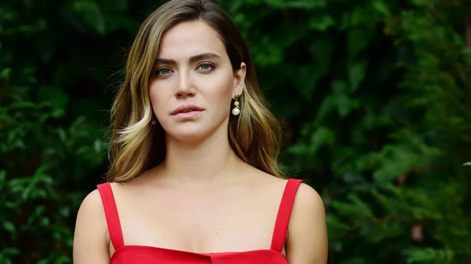 Ceyda Ateş güzellik sırrı ortaya çıktı! Saçlarının parlaklığı… » Mavi Kadın