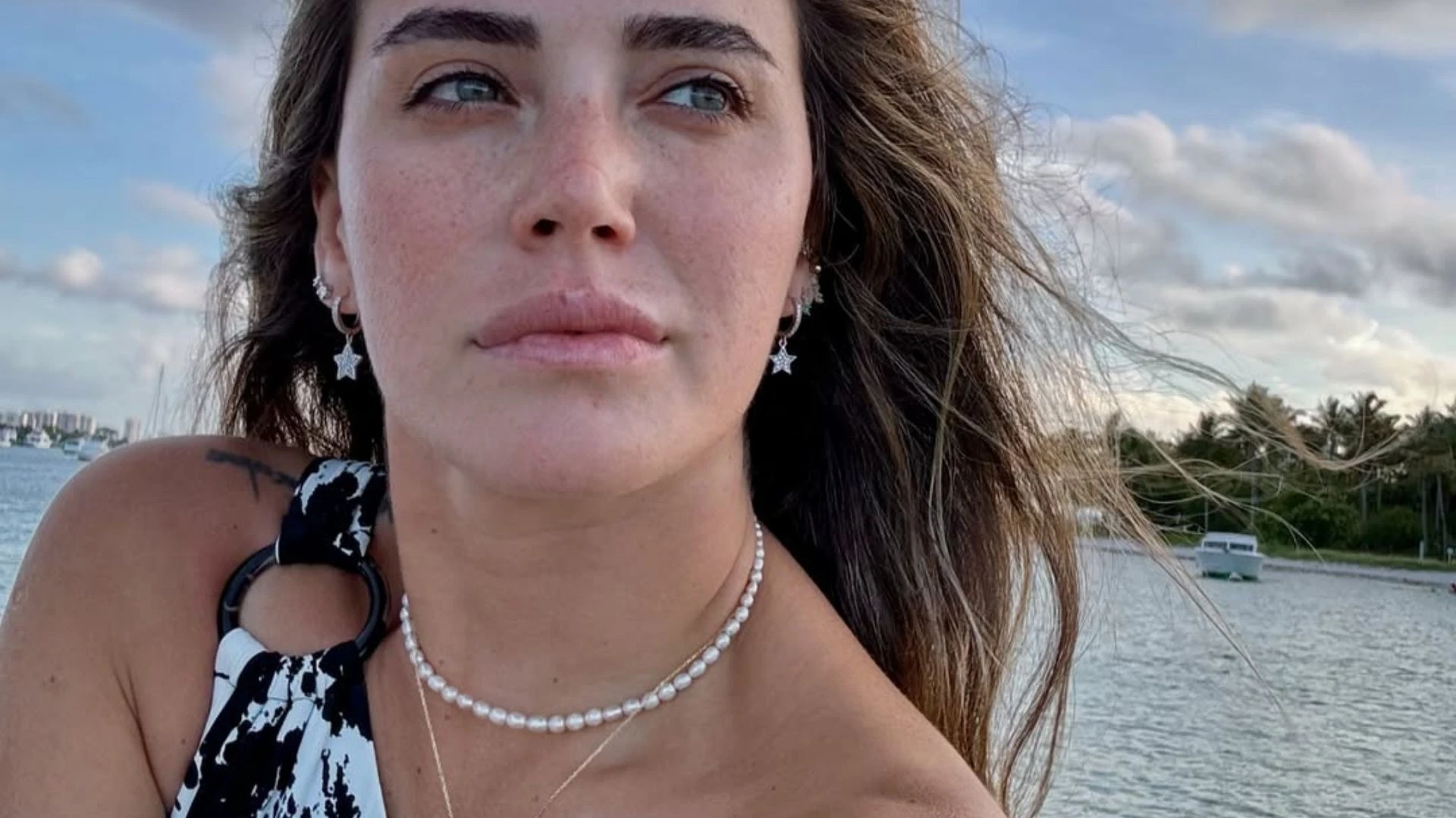 Ceyda Ateş güzellik sırrı ortaya çıktı! Saçlarının parlaklığı… » Mavi Kadın