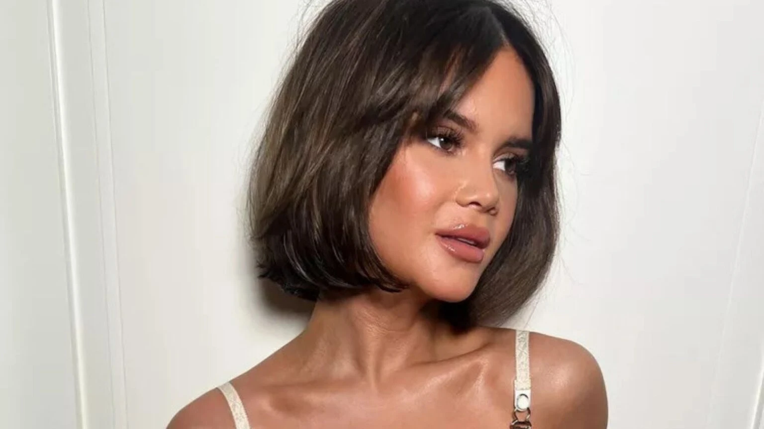 2025'in en trend kış saç kesimi: Bob'tan perçem'e stil önerileri » Mavi ...