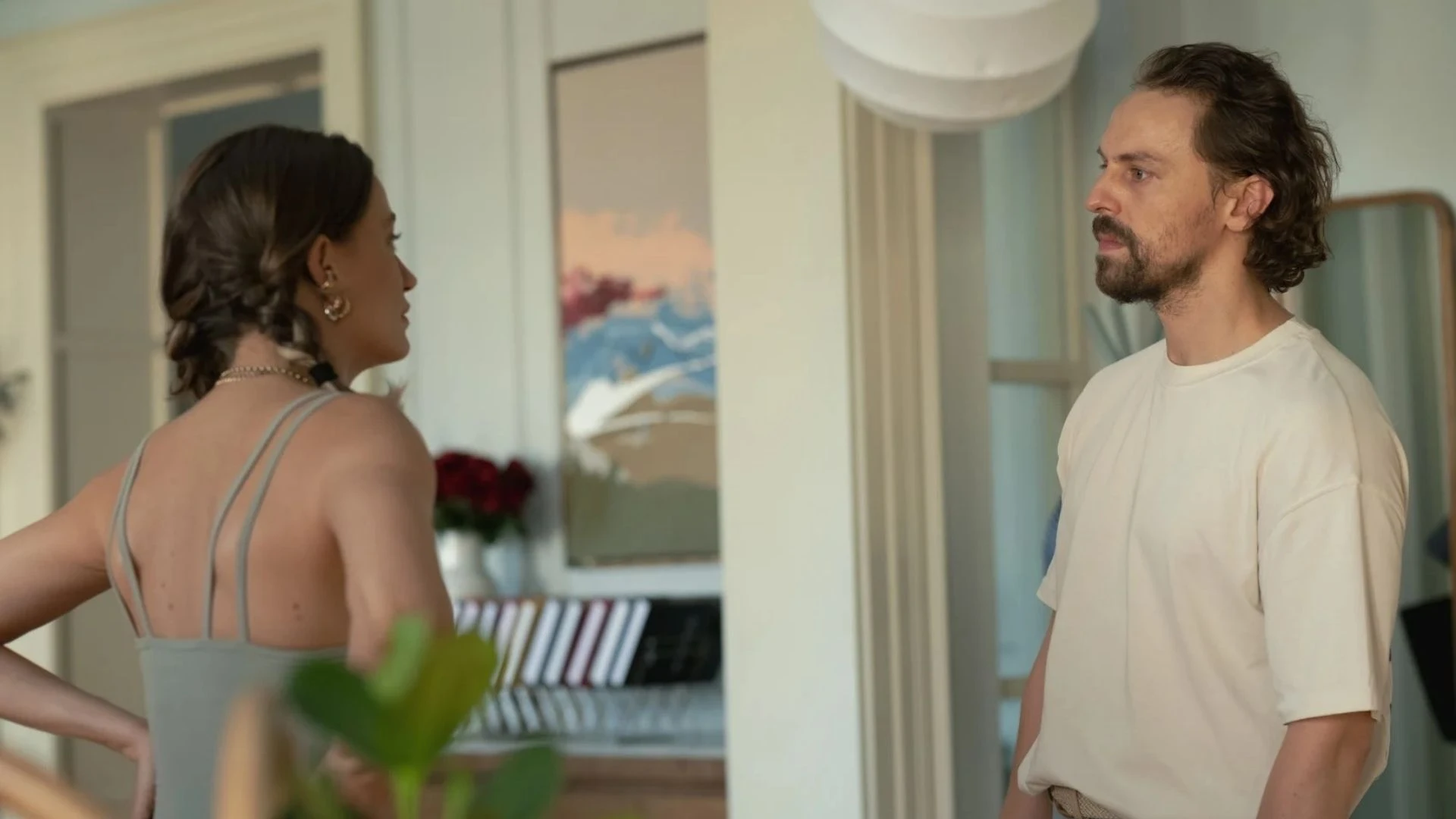 Serenay Sarıkaya fırtınası! Kimler Geldi Kimler Geçti dizisi 24 ülkede ...