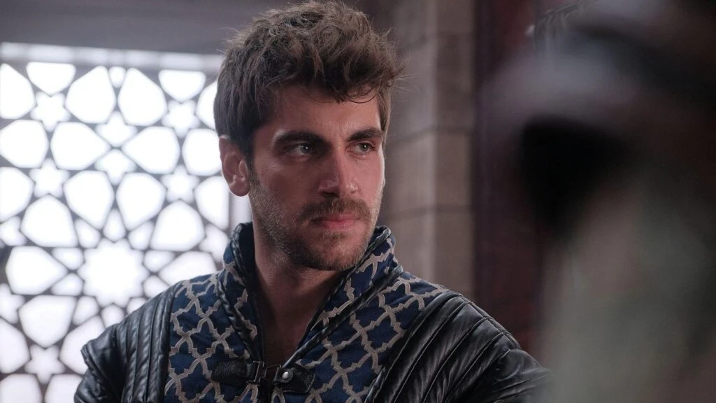 Kuruluş Osman’ın “Orhan Gazisi” Emre Bey kimdir? Emre Bey kaç yaşında ...