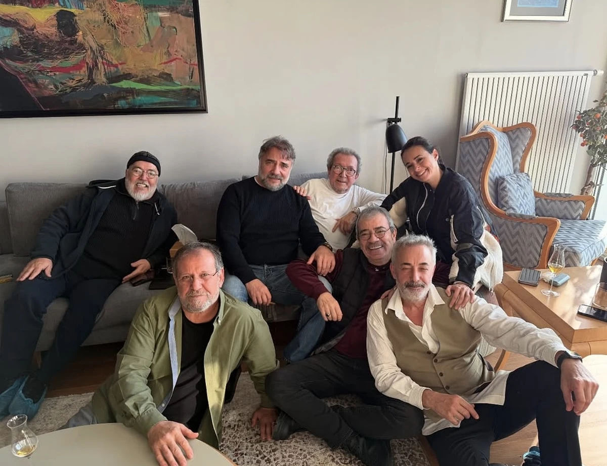 Usta oyuncu Selçuk Yöntem'den Osman Sınav'a veda mesajı: "Çok ...