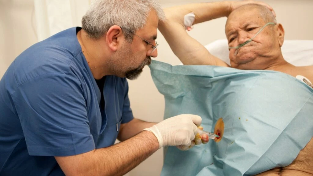 PEG çıkarsa ne olur, neden çıkar? PEG yerinden çıkınca ne yapılır ...