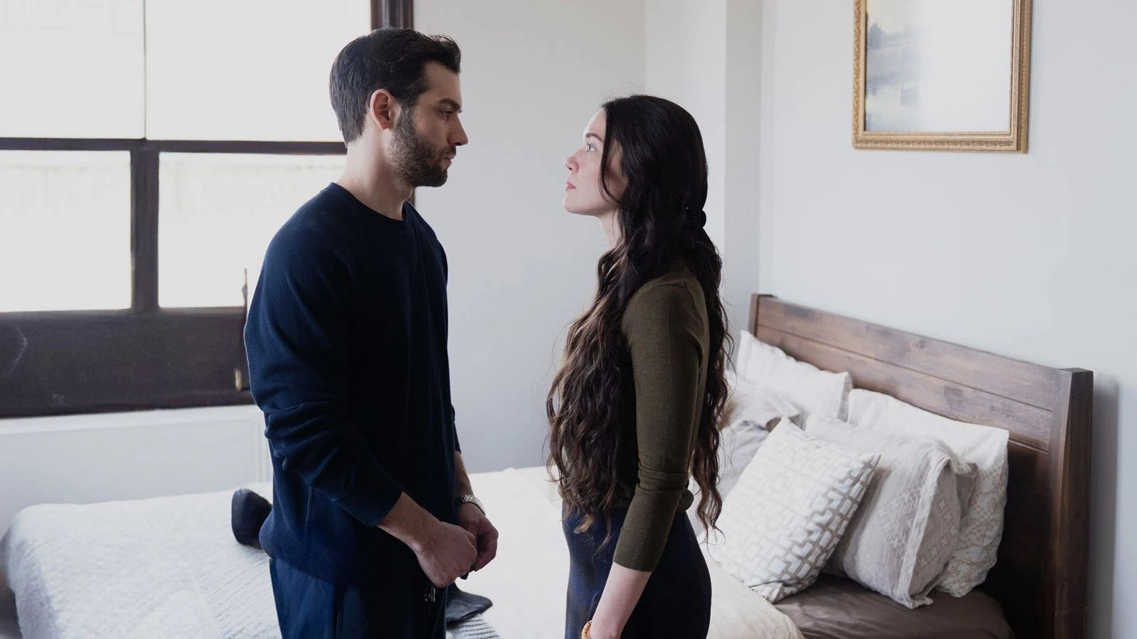 Sahipsizler 17. bölüm fragmanı! Devran ve Azize arasında alevler ...